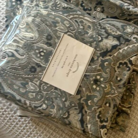 Pottery Barn | Accents | 3 Pottery Barn Mackenna Paisley Lined Blue ...